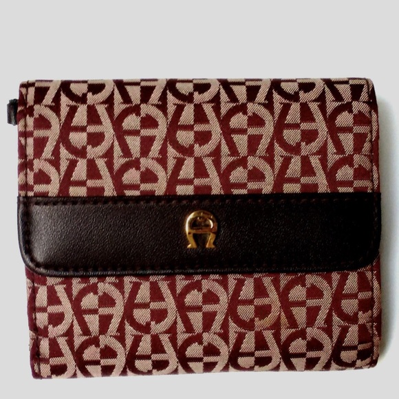 Etienne Aigner | Bags | Vintage Etienne Aigner Trifold Wallet | Poshmark